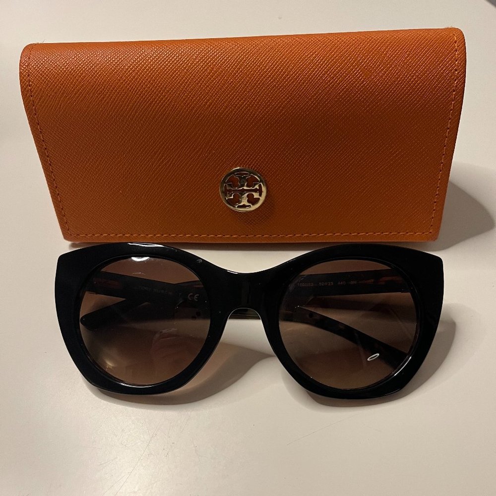Tory Burch Cat Eye Black Tortoise Shell Round Classic - Gem